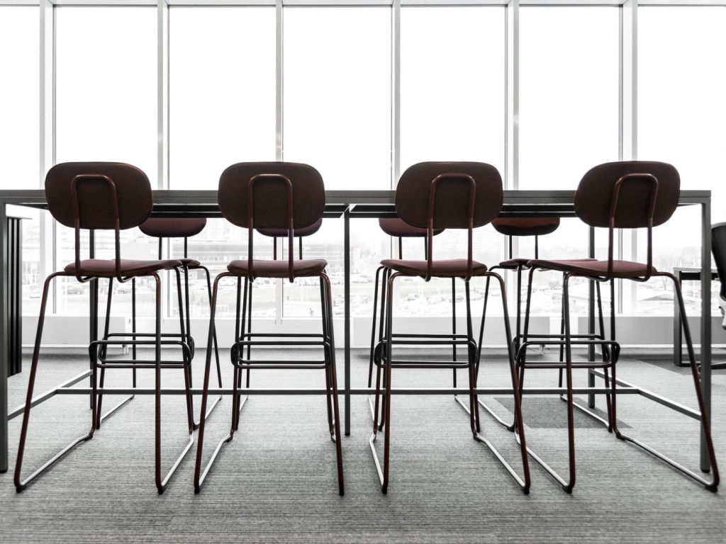 Mese Inalte Office | Masa de conferinta | Masa Consiliu | Smart ...
