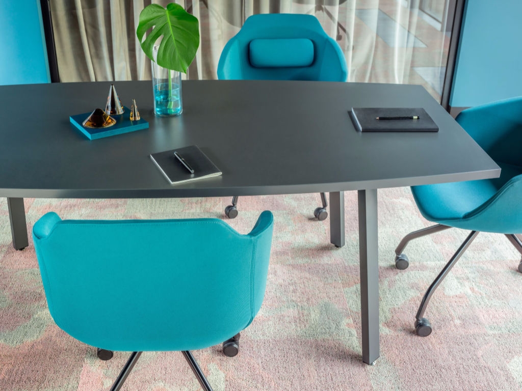 Masa de Conferinta Ergonomic Master | Mese Conferinta | Masa de ...